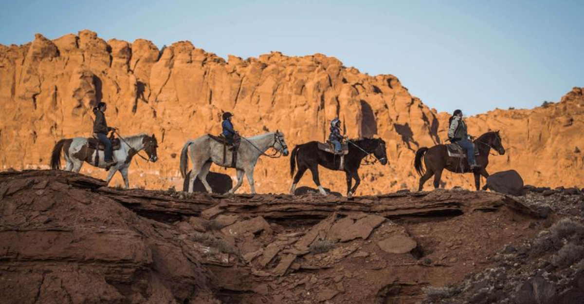 22 Unforgettable Horseback Riding Spots You Can’t Miss in North America ...
